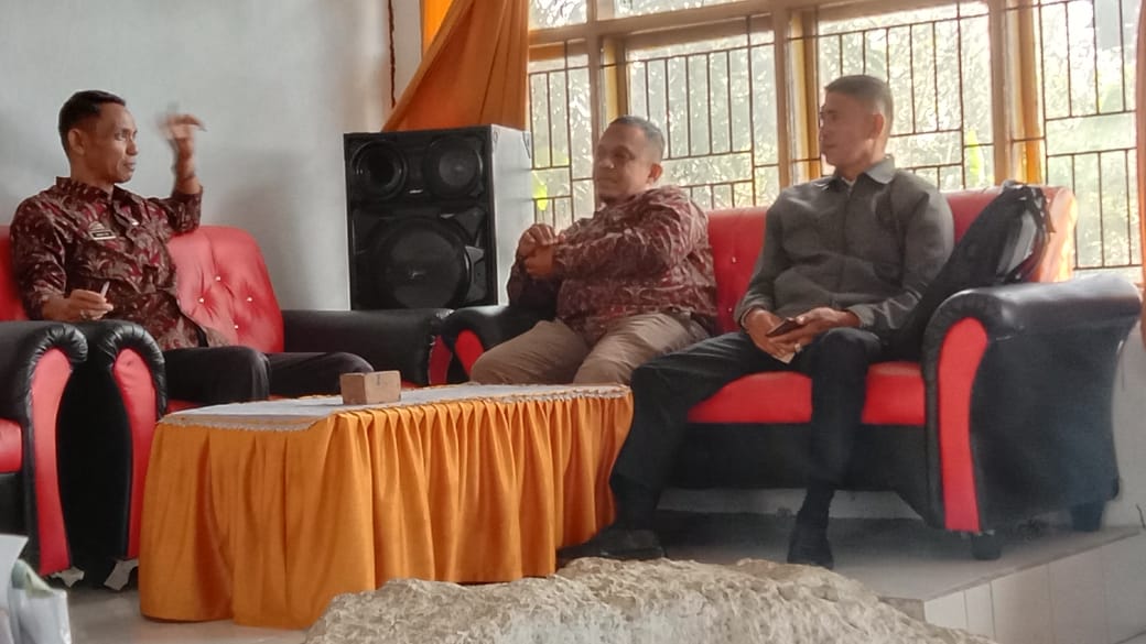 Serah Terima Jabatan Kepala SMAN 7 Maros Berlangsung Sederhana - Dunia Pendidikan