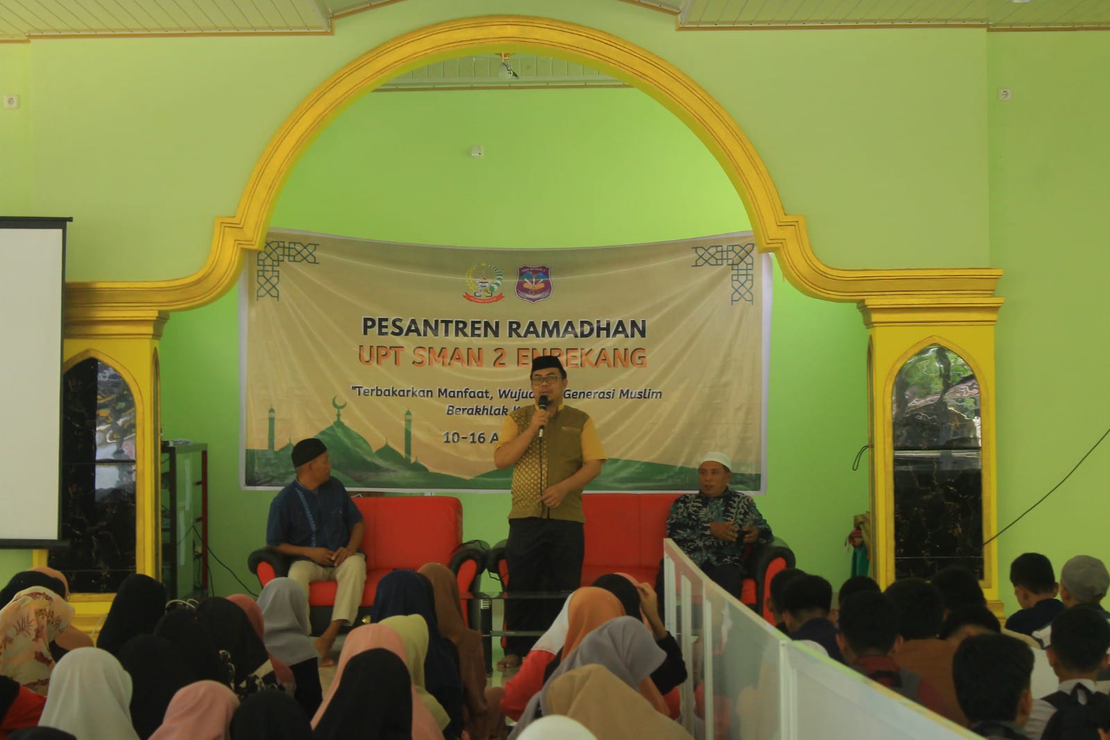 Kegiatan Penutupan Pesantren Ramadhan 1444 H di SMAN 2 Enrekang, Siswanya Antusias - Dunia ...
