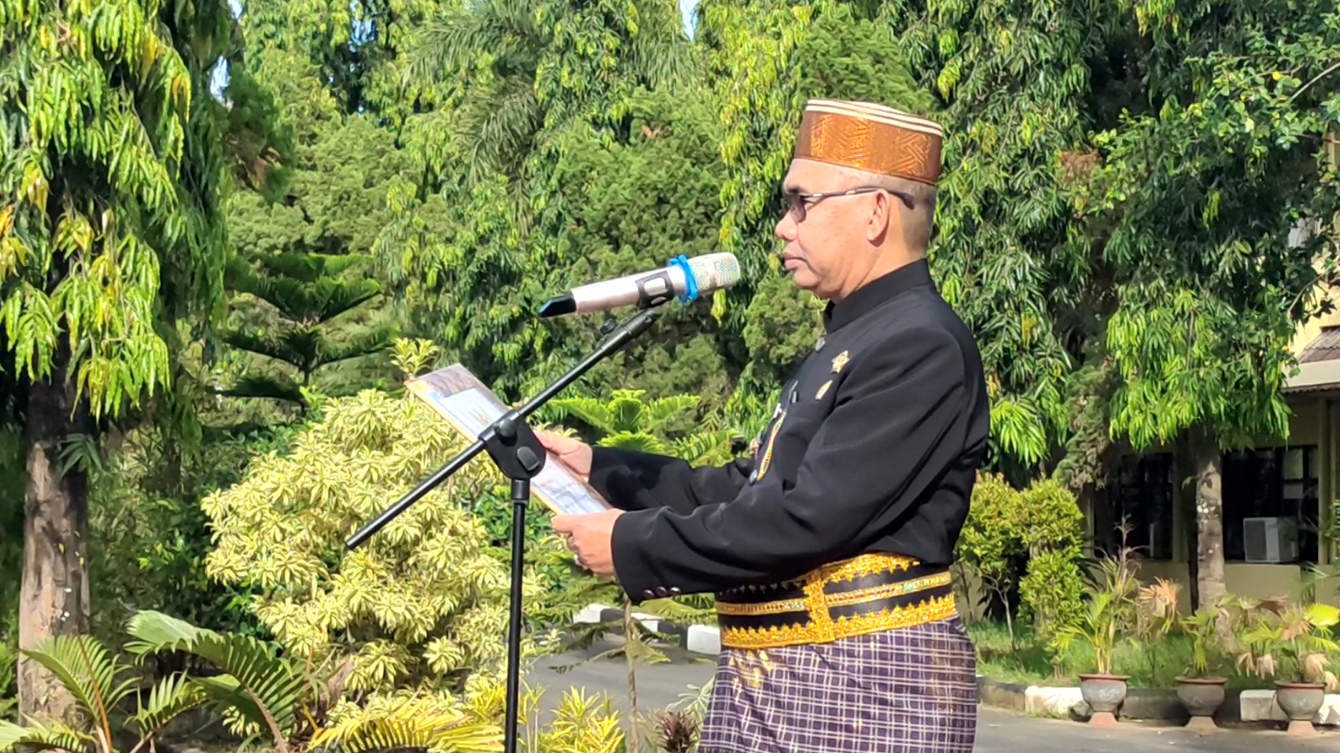 Sekretaris Disdik Sulsel Sampaikan Pidato Seragam Mendikbudristek Pada ...