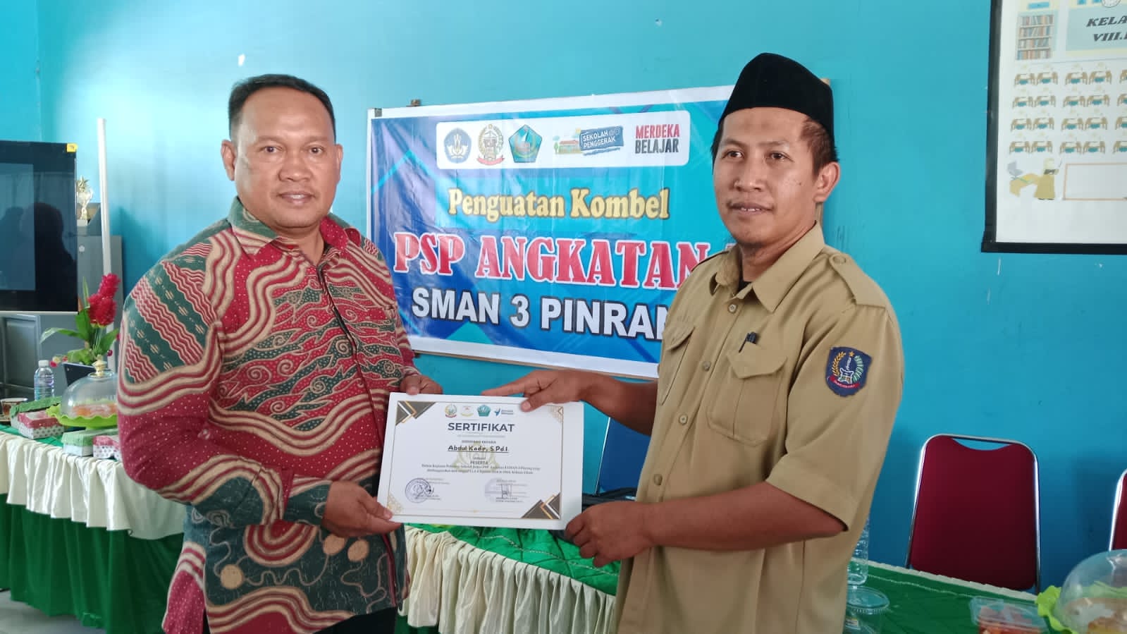 Penguatan Kombel PSP Angkatan I SMAN 3 Pinrang di SMA Al Iman Uluale ...